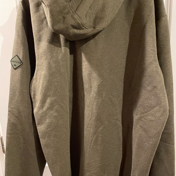 Quiksilver | Shirts | Quicksilver Hoodie | Poshmark